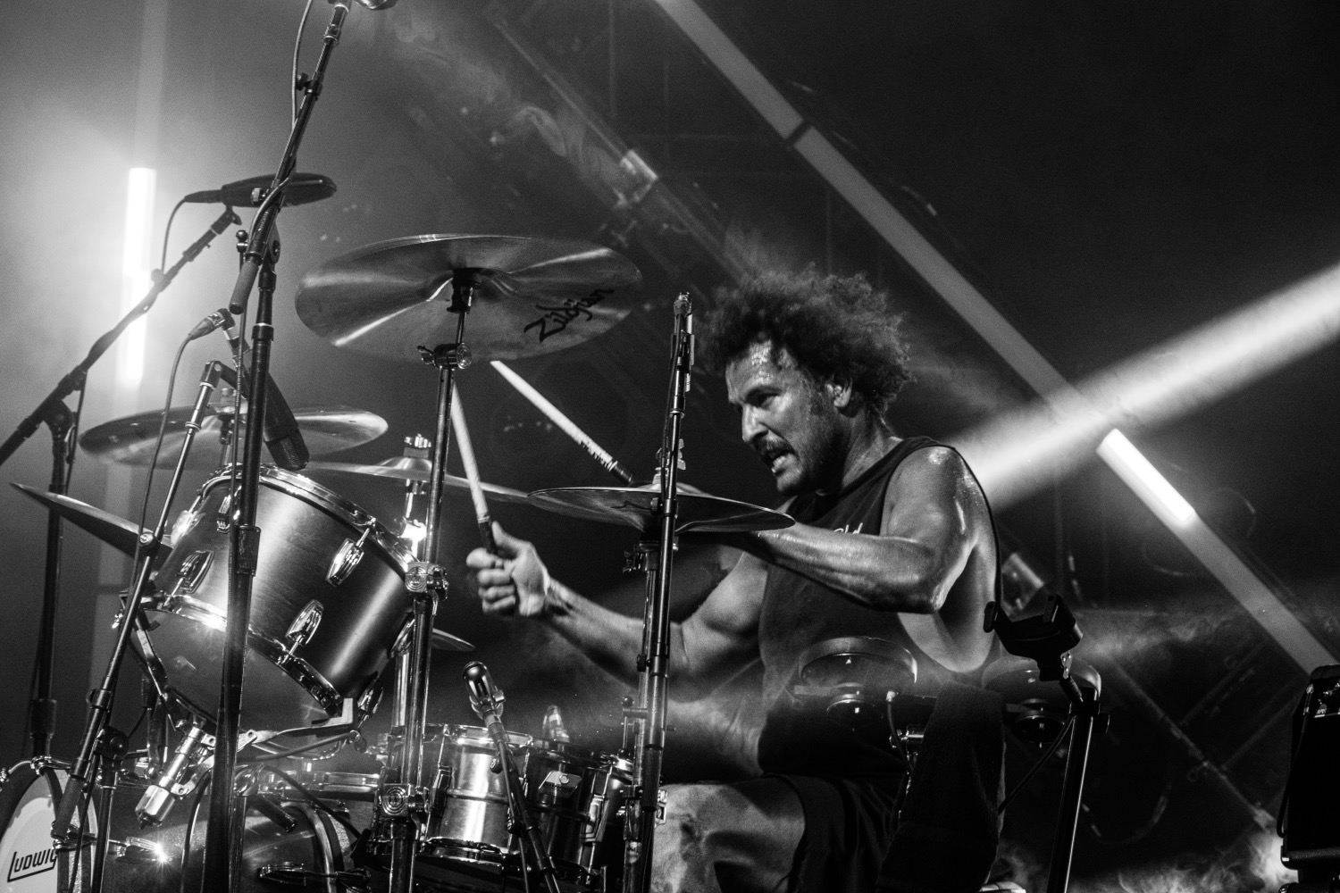 Queens of the Stone Age – The Creative Works of Jonny Leather