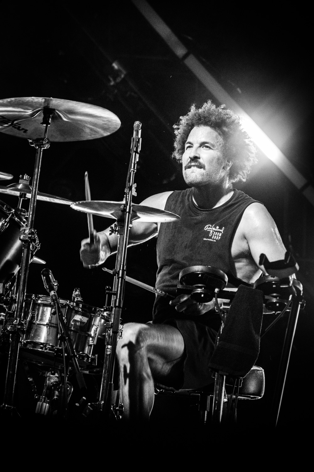 Queens of the Stone Age – The Creative Works of Jonny Leather