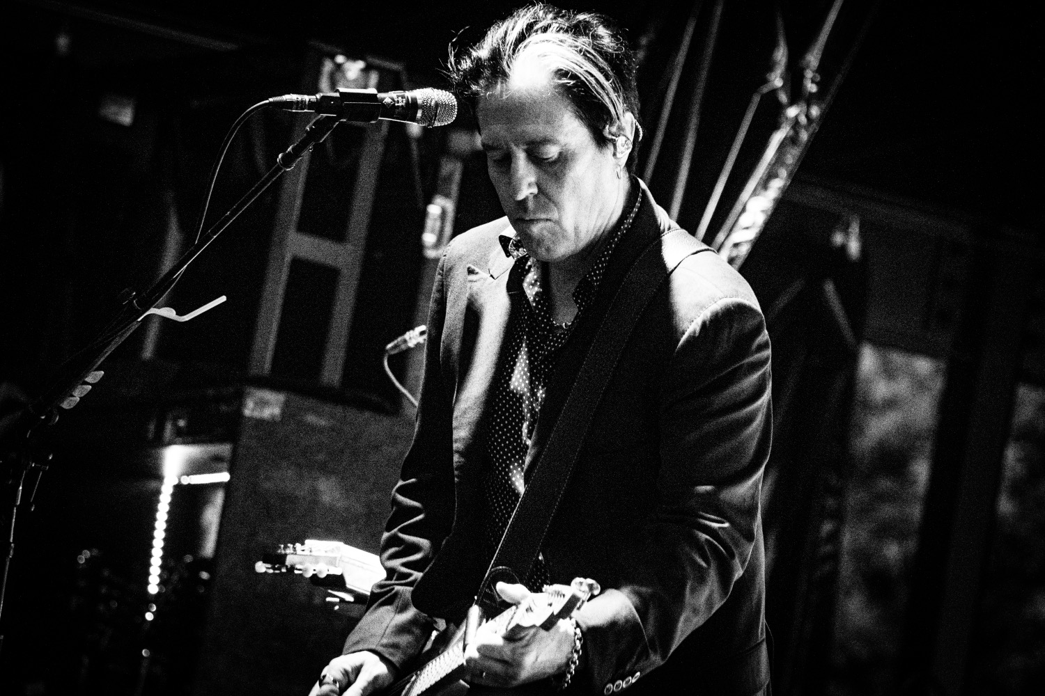 Queens of the Stone Age – The Creative Works of Jonny Leather